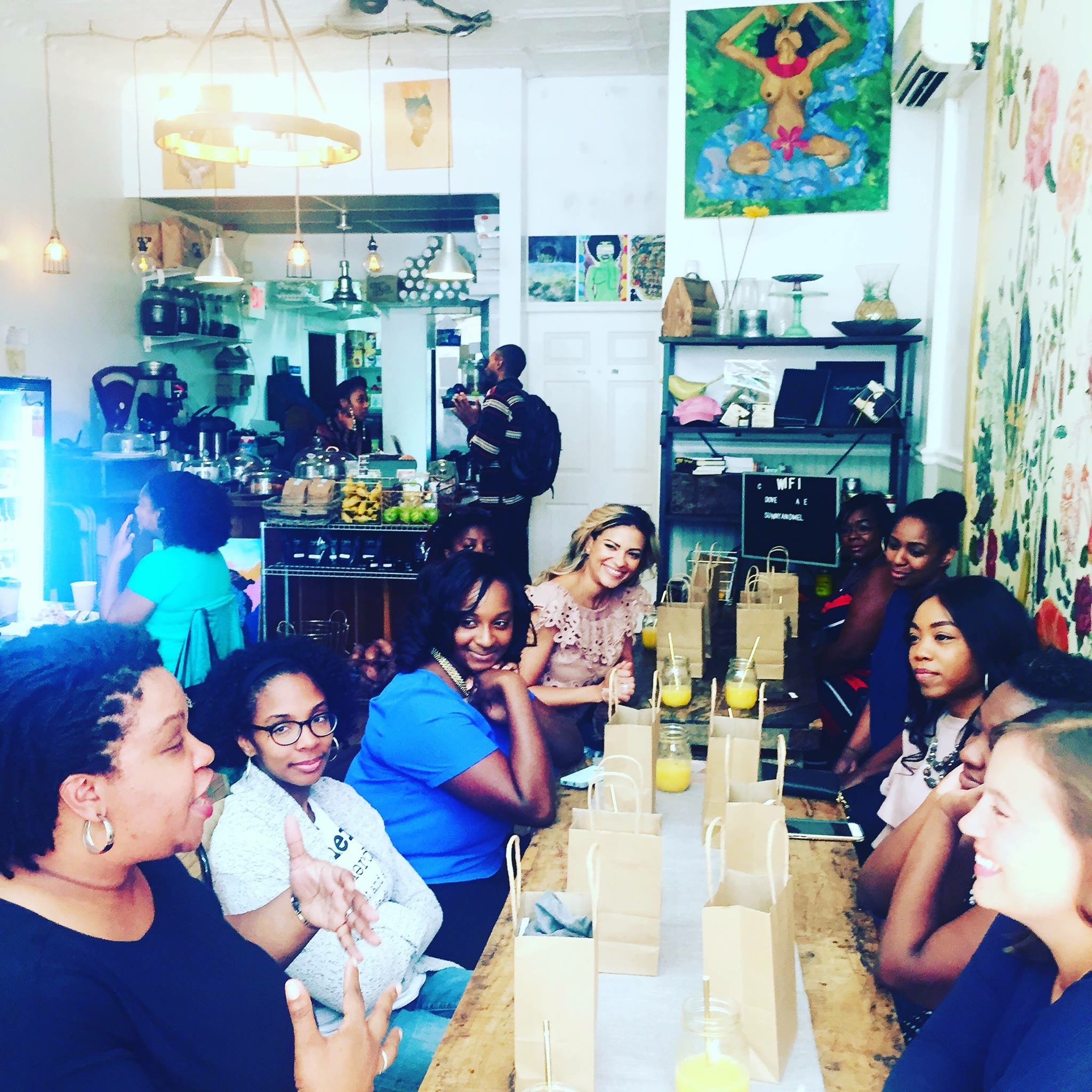 Shan-Nel D. Simmons – Know The Pro & Meet The Lady